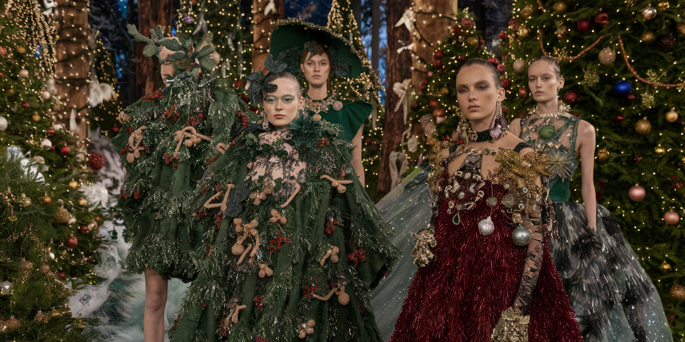 Fashion Runway Invades Christmas: See How Carlijn Jacobs is Turning Ti ...
